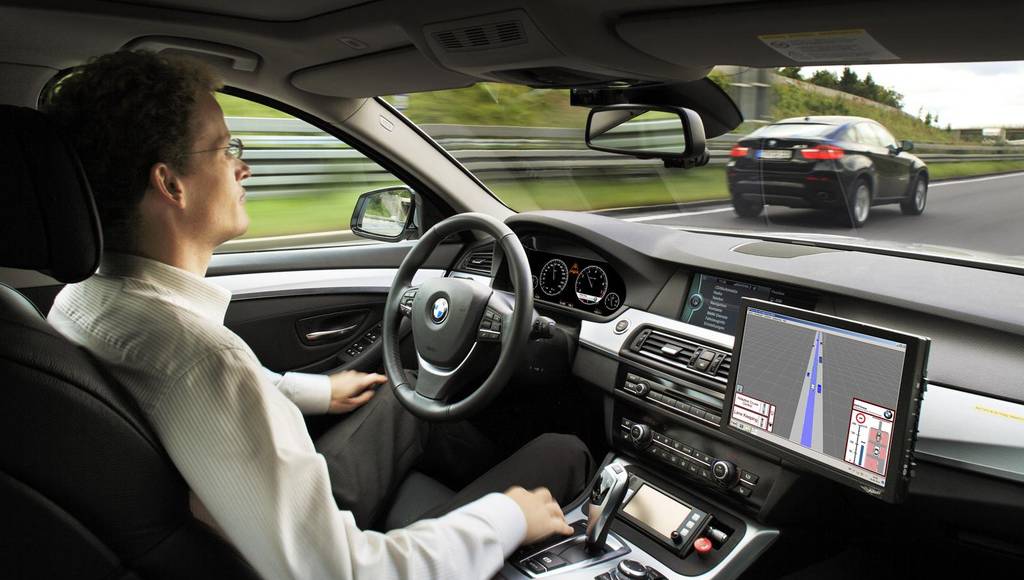 BMW Autonomous Car to star at CES | CarSession