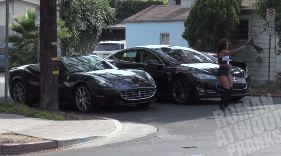 Video: Pranking cops with slow moving cars and great drag racing sounds ...