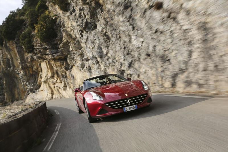 Ferrari recalls 185 California T units over fuel leak problem | CarSession