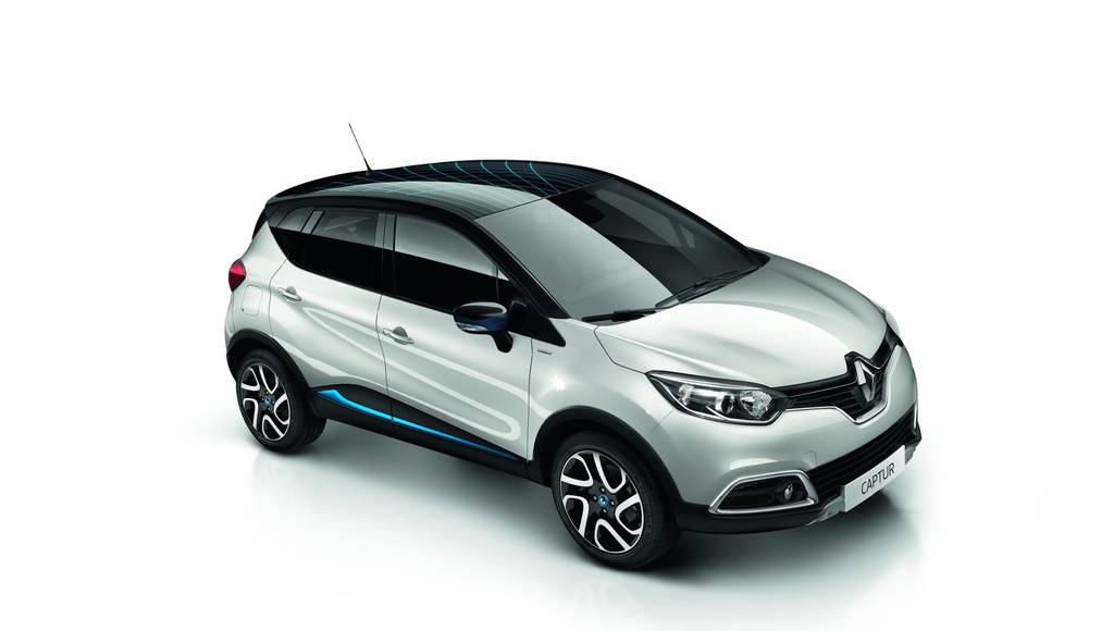 Renault Captur Iconic Nav introduced din UK | CarSession