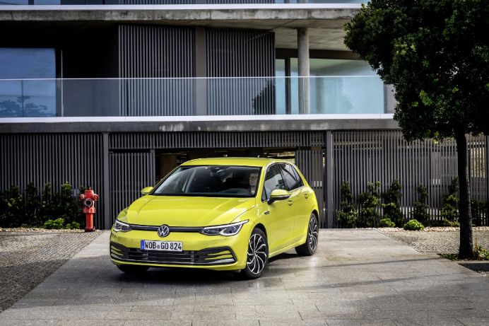 Volkswagen Golf 8 UK pricing announced | CarSession