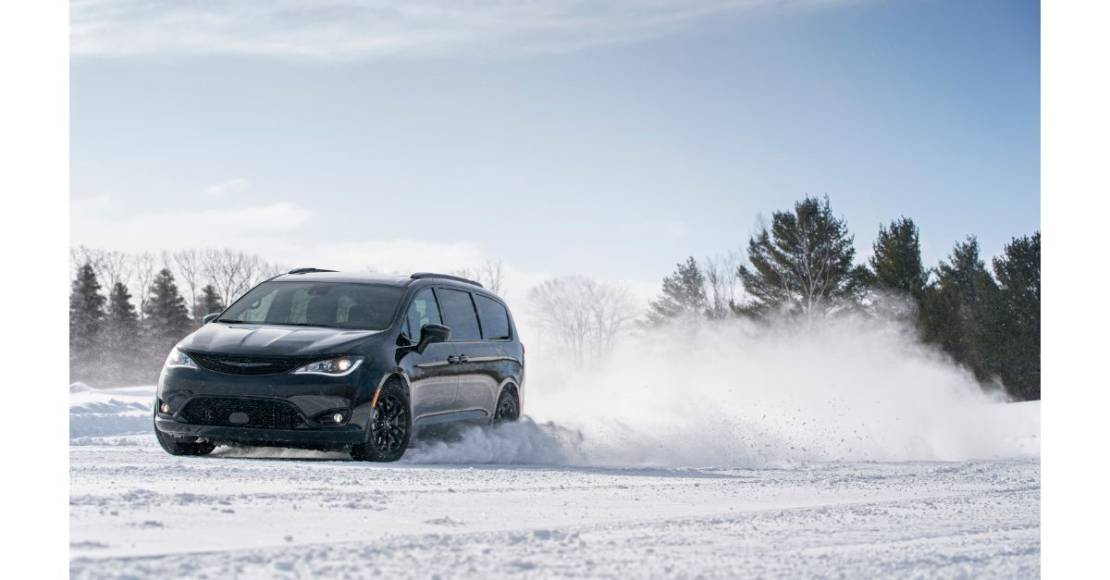 2020 Chrysler Pacifica AWD Launch Edition | CarSession