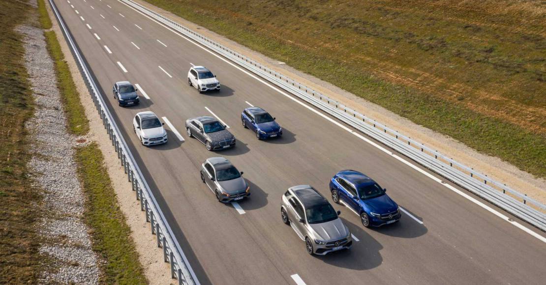 Mercedes-Benz Level 3 autonomous driving system is certified for use in ...